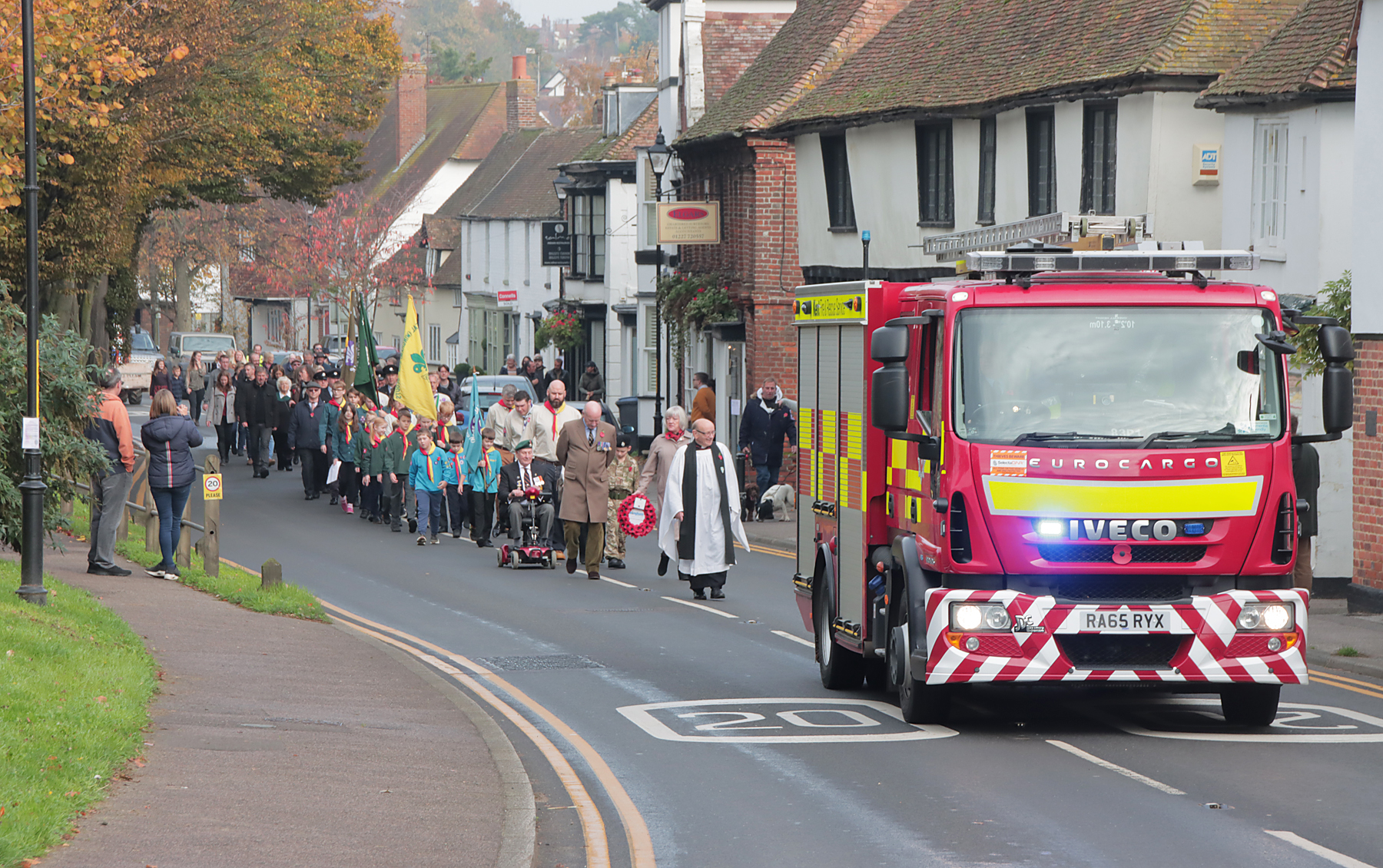 Wingham Remembrance Parade - Wingham Parish Council
